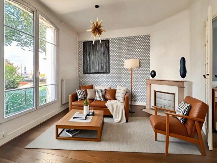 Maison à vendre - Colombes, Centre-ville - 7 pièces - 3 chambres