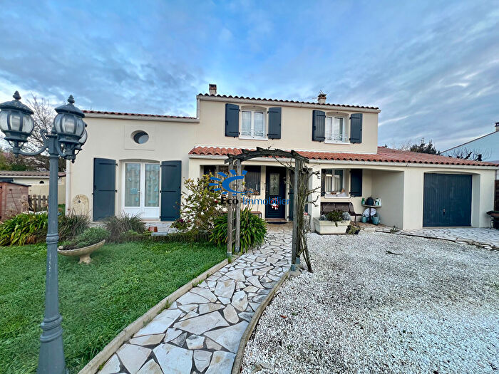 Maison à vendre - Périgny - 5 pièces - 4 chambres