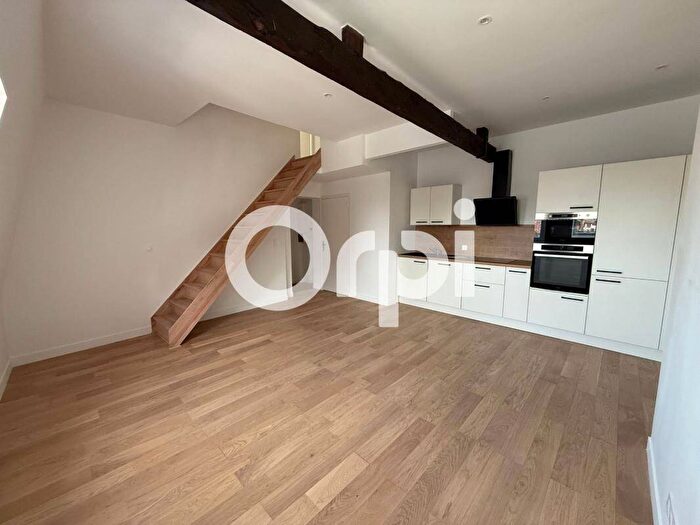 Appartement à louer - Place Carnot, Douai - 2 pièces - 1 chambre