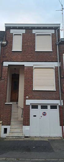 Faubourg Saint Catherine-Faubourg de Paris-Le Vignole, Valenciennes : Maison 5 pièces à louer
