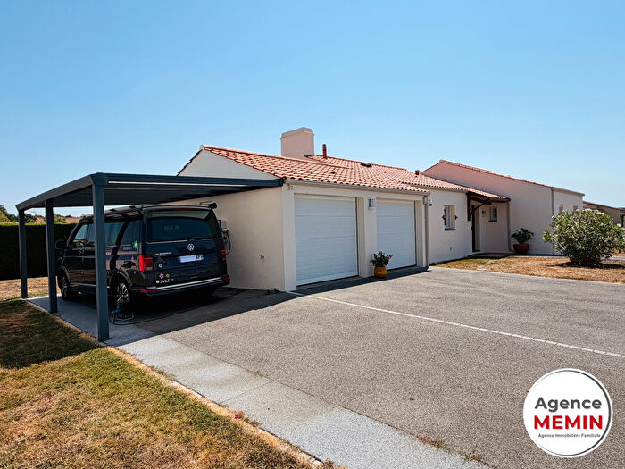 Maison 5 pièces à vendre à La Chaize-Giraud