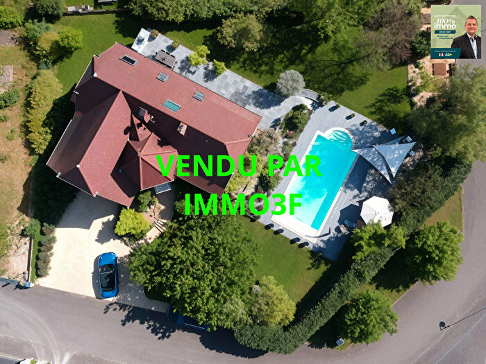 Maison à vendre - Hagenthal-le-Haut - 6 pièces - 4 chambres