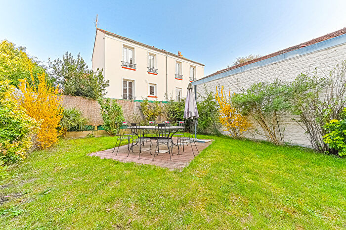 Maison à vendre - Fontenay-sous-Bois, Centre-ville - 8 pièces - 5 chambres