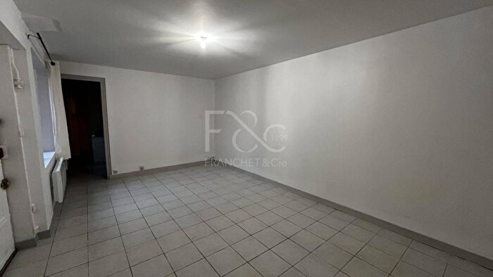 Appartement à louer - Presquîle, Centre ville, Cordeliers, Lyon ème arrondissement - 1 pièce