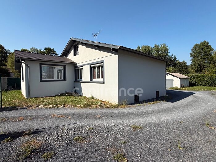 Maison 6 pièces à vendre à Poueyferré