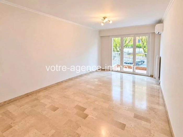Riquier, Nice - Appartement 3 pièces à louer