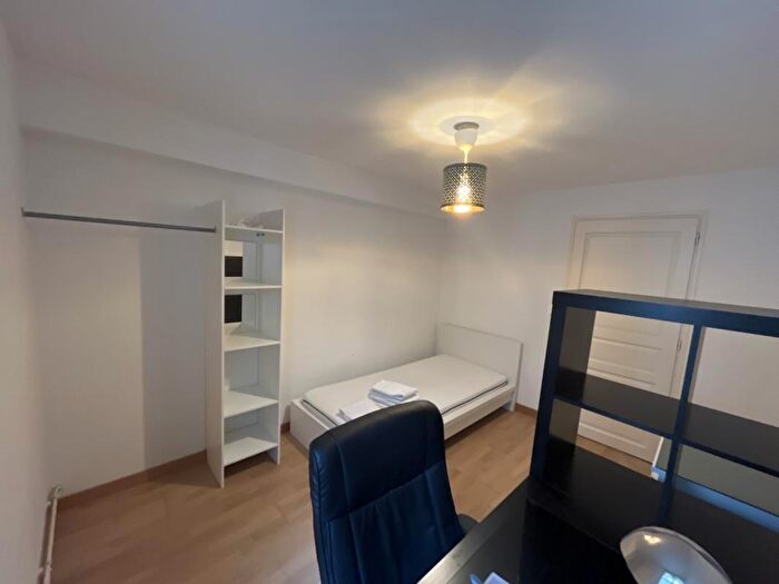 Appartement 1 pièce à Compiègne, Centre-ville, à louer