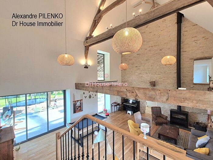 Maison à vendre - Chalon-sur-Saône, Saint-Jean des Vignes - 12 pièces - 10 chambres