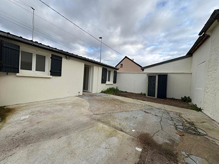 Maison à vendre - Bornel - 2 pièces - 1 chambre