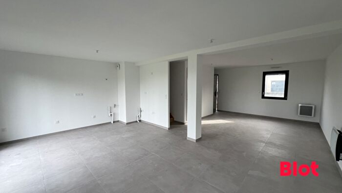 Maison à vendre - Liffré - 5 pièces - 3 chambres