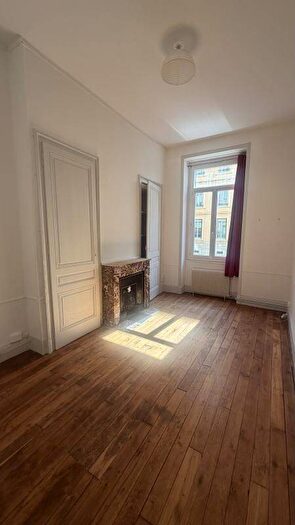 Saint Louis, Lyon 7ème arrondissement : Appartement 3 pièces à louer