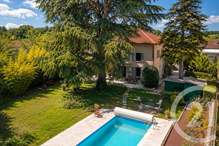 Maison 11 pièces à Marssac-sur-Tarn, à vendre