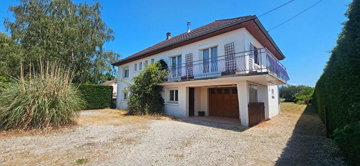 Maison 6 pièces à Pierre-de-Bresse, à vendre