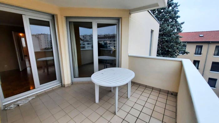 Gratte Ciel, Villeurbanne - Appartement 4 pièces à louer