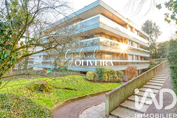 Appartement à vendre - Montmorency, Centre Montmorency - 5 pièces - 3 chambres