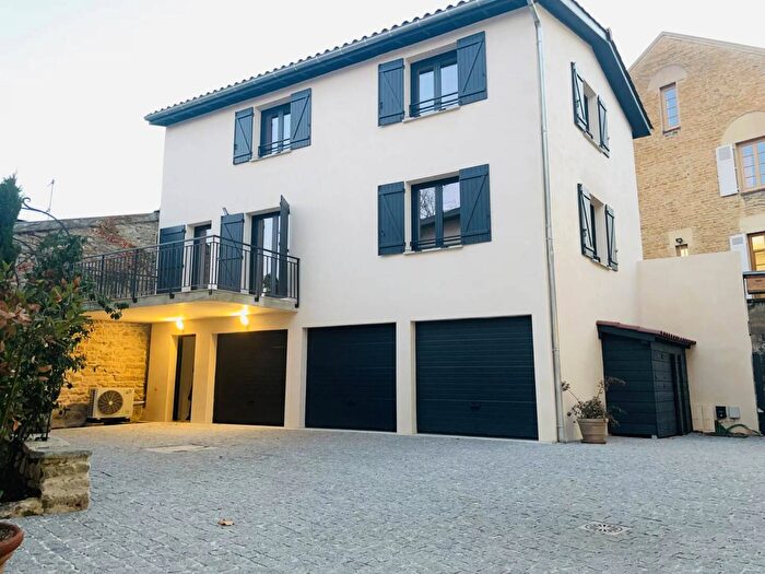 Appartement à louer - Centre et Nord Ouest, Saint-Didier-au-Mont-dOr - 1 pièce - 3 chambres