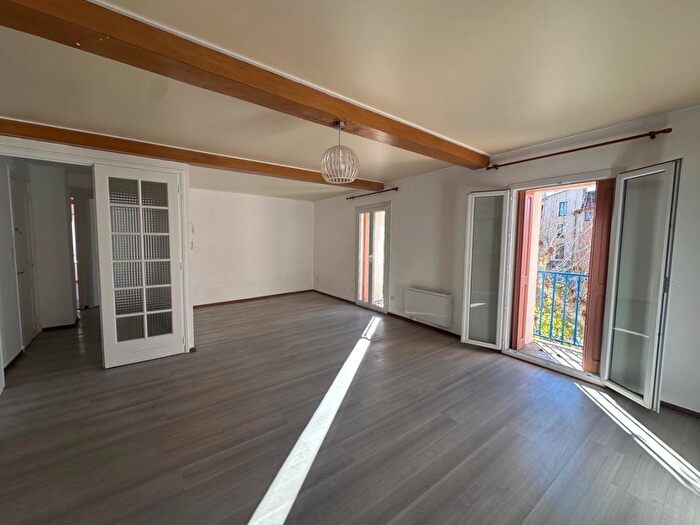 Appartement à louer - Latour-de-France - 3 pièces - 2 chambres