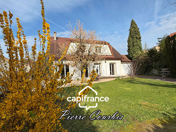 Maison à vendre - Bron, Parilly Centre-ville - 7 pièces - 5 chambres