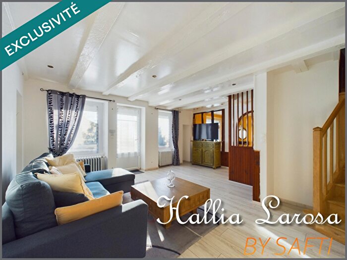 Maison à vendre - Montmorillon - 8 pièces - 5 chambres