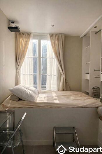 Appartement à louer - Sainte Thérèse-Demi Lune, Caen - 1 pièce - 1 chambre