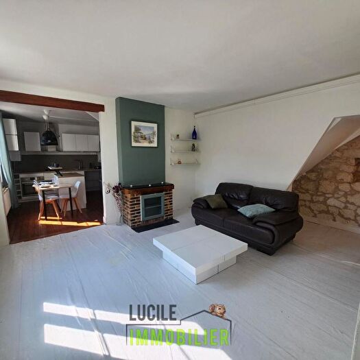 Appartement à vendre - Fleurines - 4 pièces - 2 chambres