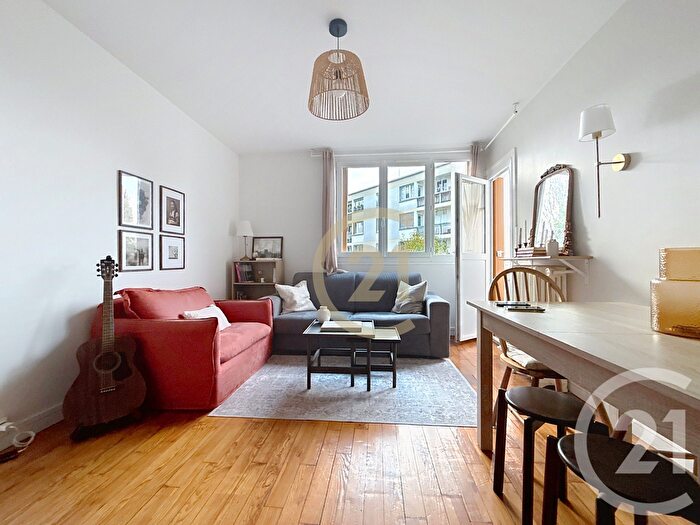 Appartement à vendre - Rueil-Malmaison, Coeur de Ville - 4 pièces - 3 chambres