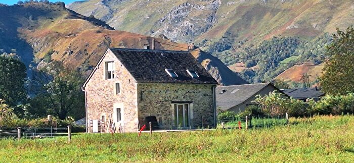 Maison à louer - Accous - 5 pièces - 3 chambres