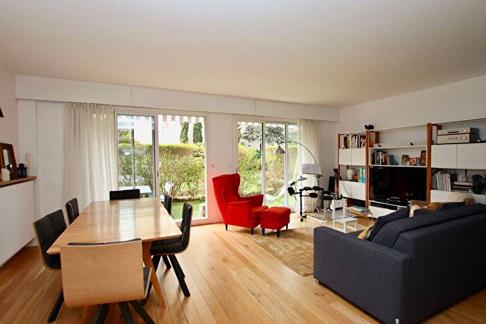 Appartement à louer - Le Centre, Meudon - 5 pièces - 3 chambres