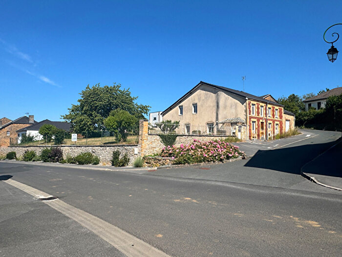 Maison 8 pièces à Sormonne, à vendre
