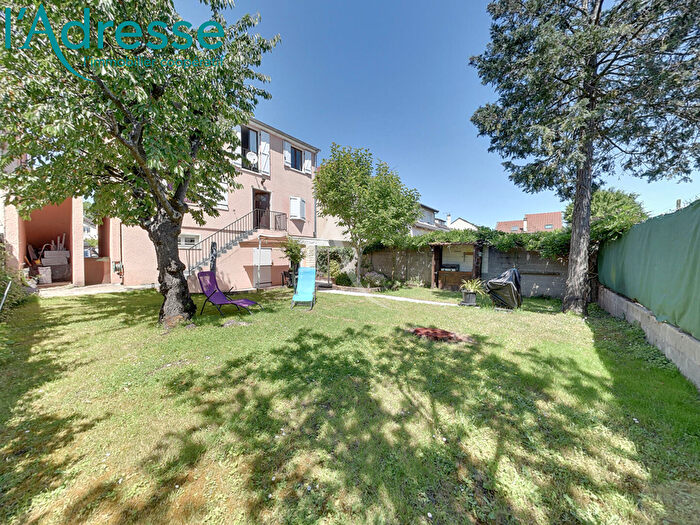 Maison 6 pièces à vendre à Neuilly-sur-Marne, Fauvettes Nord