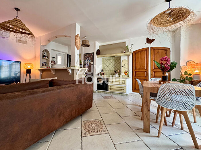 Appartement à vendre - Sénas - 3 pièces - 2 chambres