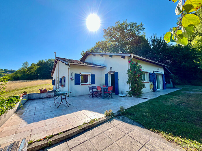 Maison à vendre - Pujols - 4 pièces - 2 chambres