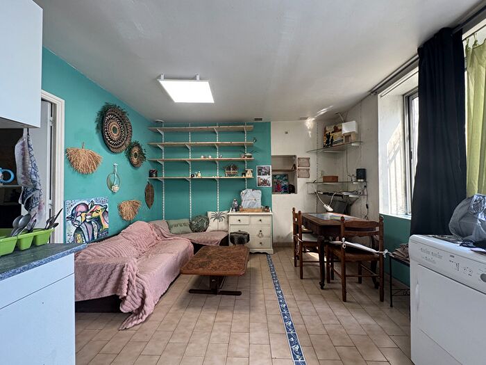 Appartement à vendre - Cazouls-lès-Béziers - 2 pièces - 1 chambre