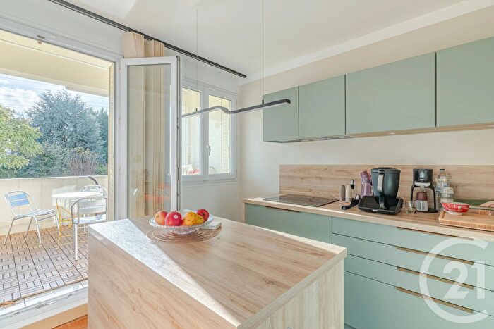 Appartement à vendre - Chevilly-Larue, Centre-ville - 3 pièces - 2 chambres