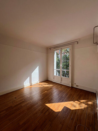 Appartement 1 pièce à vendre à Clichy, Entrée de Ville