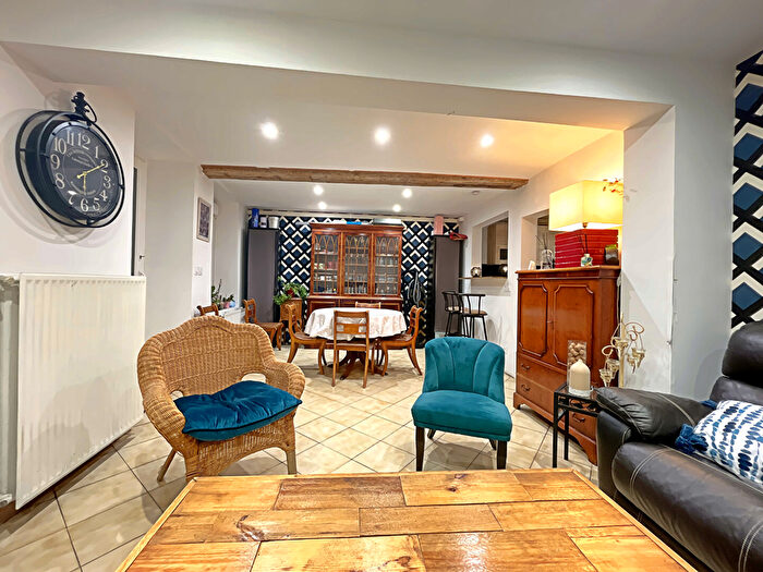 Maison à vendre - Boult-sur-Suippe - 5 pièces - 4 chambres