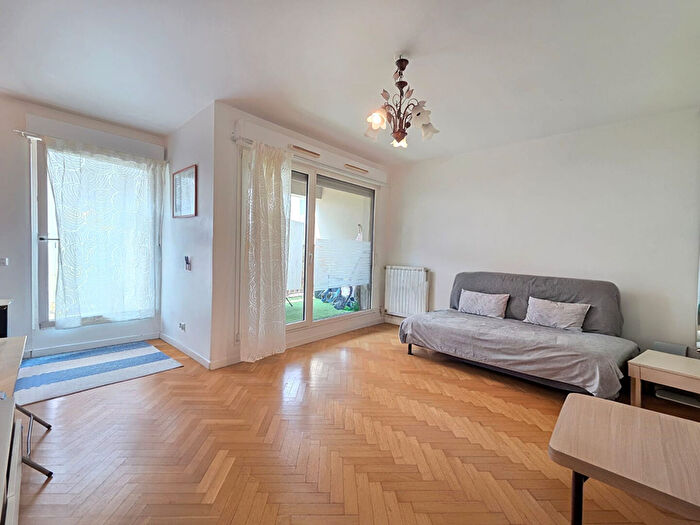 Massy, Atlantis, Champs Ronds - Appartement 1 pièce à vendre