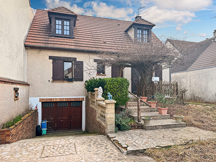 Maison à vendre - Neuilly-Plaisance, Côteaux dAvron - 5 pièces - 3 chambres
