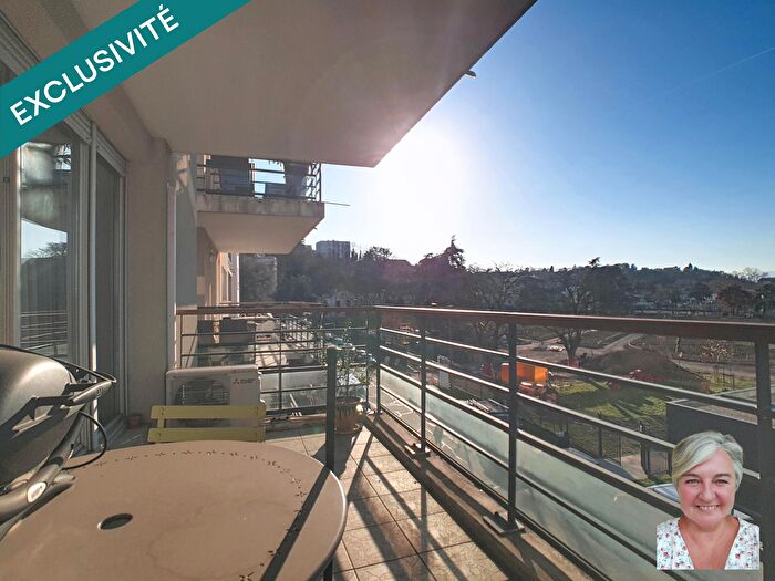 Appartement à vendre - Lyon e , Etats Unis - 3 pièces - 2 chambres