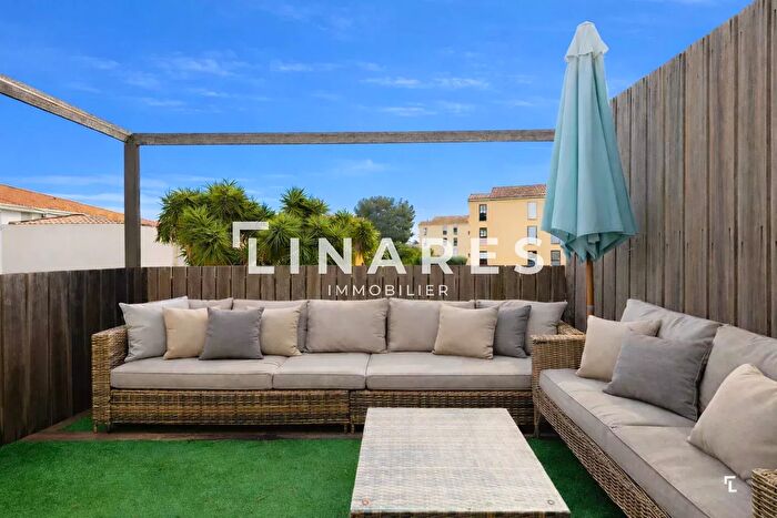 Appartement à vendre - Sanary-sur-Mer, Le Baou, Saint-Roch - 3 pièces - 2 chambres