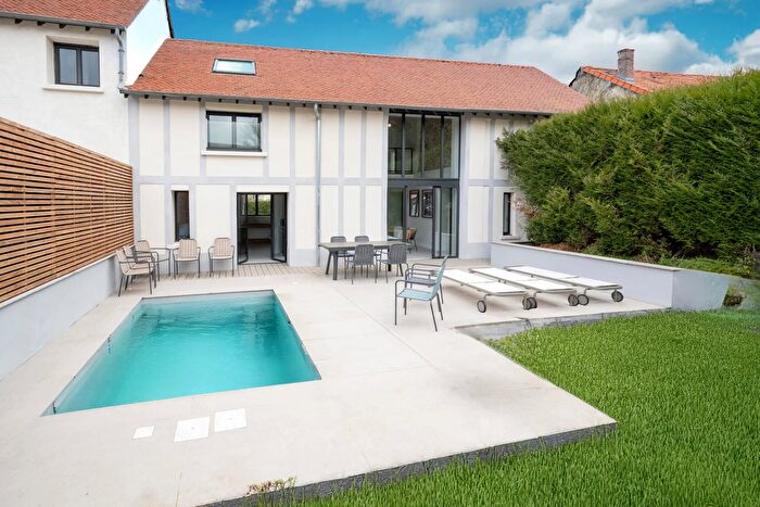 Maison à louer - Magny-le-Hongre - 6 pièces - 4 chambres