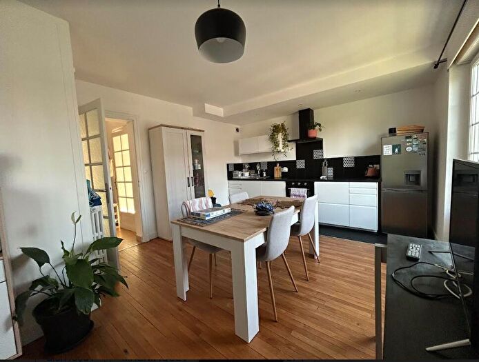 Appartement 2 pièces à Blois, Centre-ville, à louer