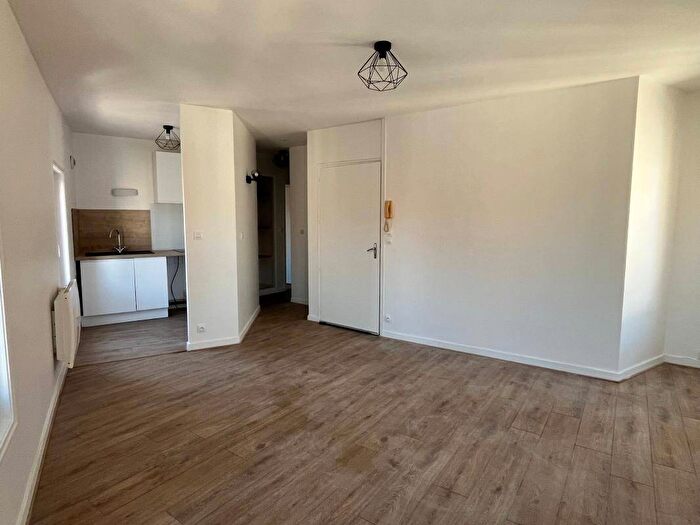 Centre Ville, Niort - Appartement 2 pièces à louer