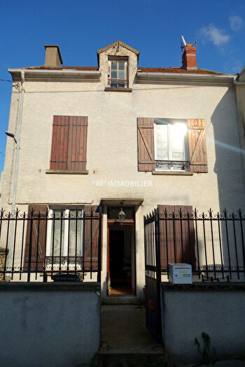 Maison à vendre - La Ferté-sous-Jouarre - 4 pièces - 3 chambres