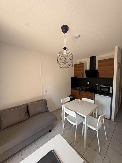 Appartement 1 pièce à louer à Béziers, La Devèze, Gargailhan