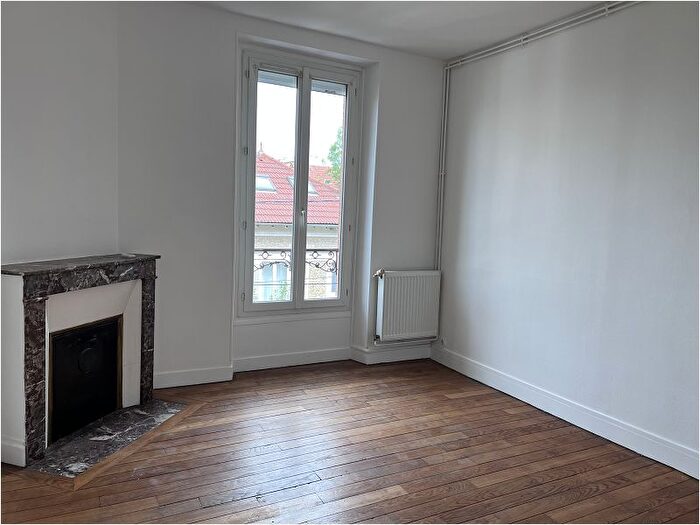 Appartement 3 pièces à Juvisy-sur-Orge, Centre-ville, Entrevoies, Seine, à louer