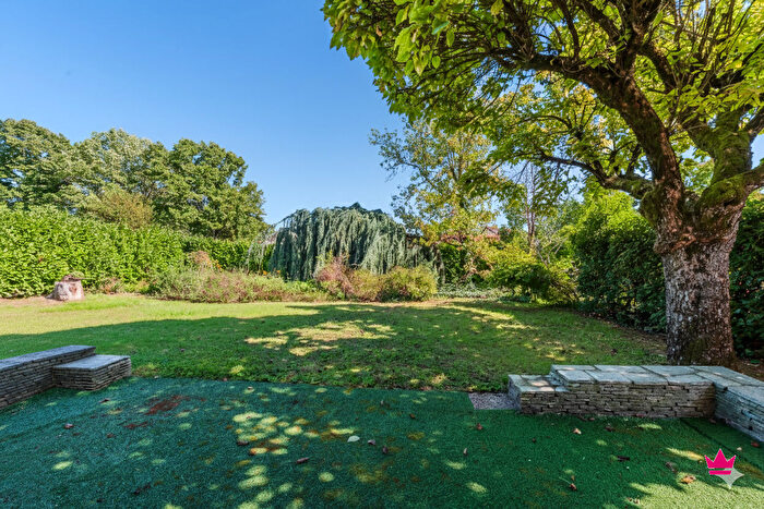 Maison à vendre - Chassieu - 4 pièces - 3 chambres