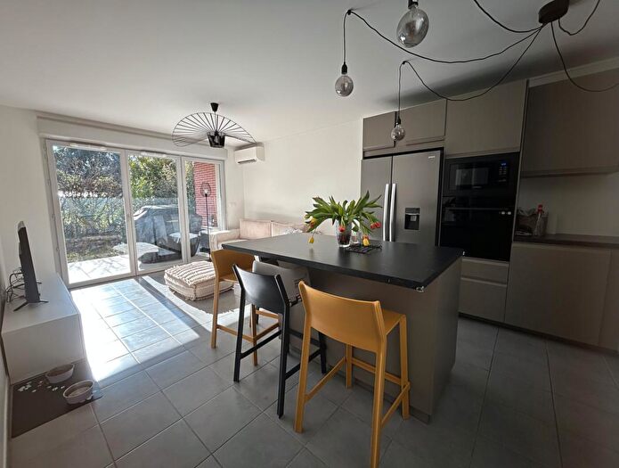 Saint-Jory : Appartement 3 pièces à vendre