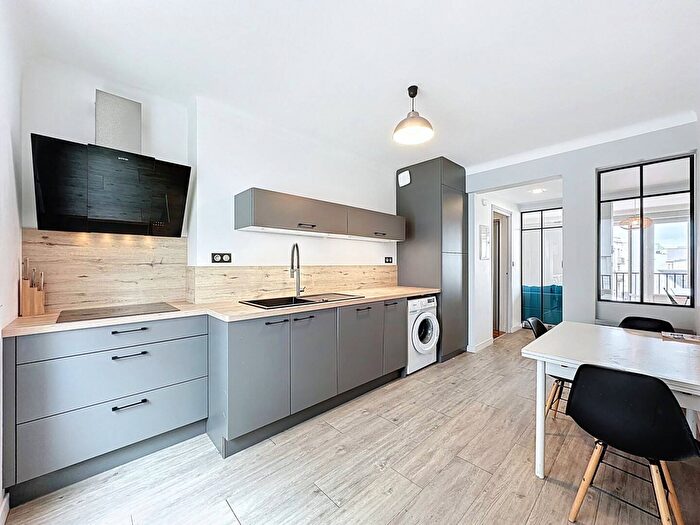 Appartement à louer - Centre, Brest - 3 pièces - 2 chambres