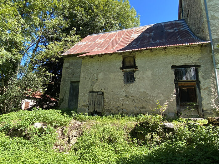 Maison à vendre - Ercé - 2 pièces - 1 chambre